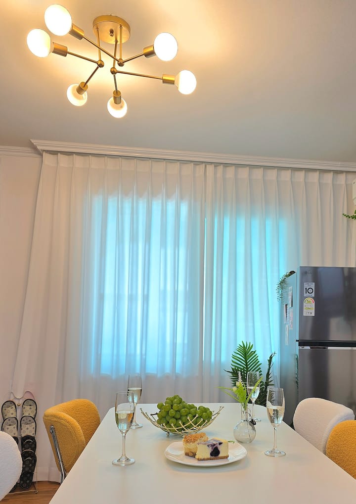 #부산역도보3분#남포동,광안리,해운대 지하철 간편 이동#출장,여행최적 #고급침구#셀프체크인 - Busan