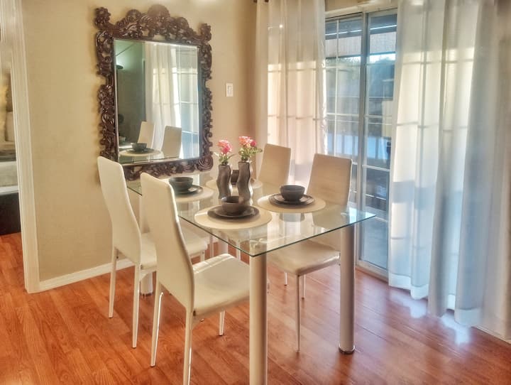 Far North Dallas Spacious Oasis - Plano, TX