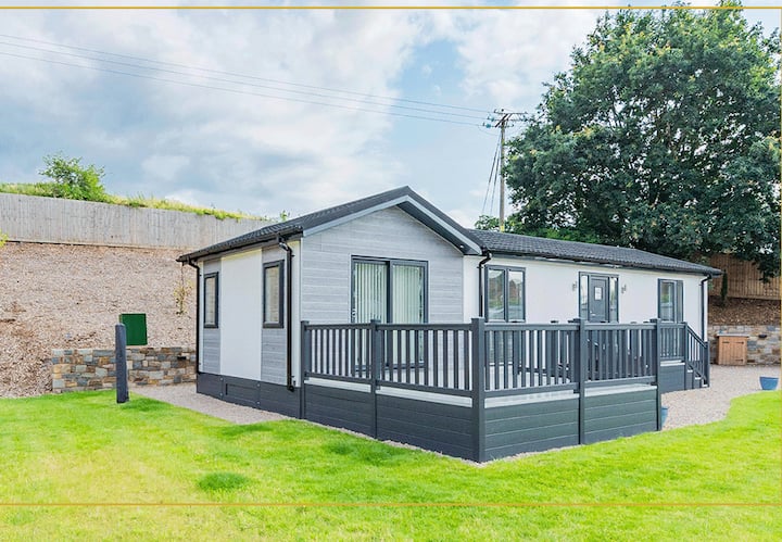 Oak Tree Lodge - Shrewsbury