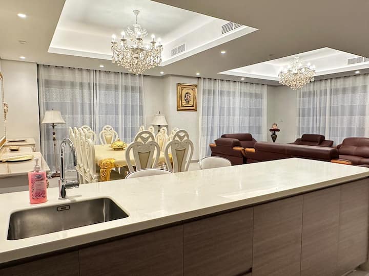 Sharjah Luxury Villa | Privacy, Smart & Spacious - Ajman