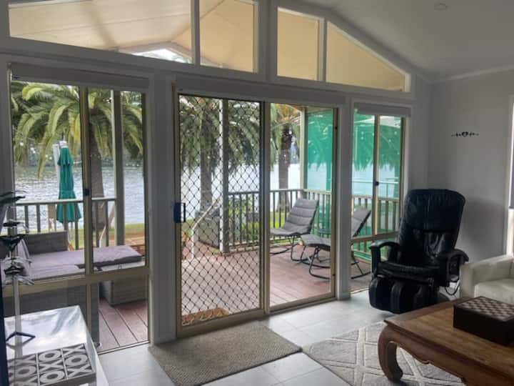 Holiday Cabin Pet Friendly! - Wisemans Ferry