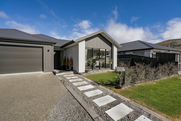 Relaxing Shotover Country Retreat - Coronet Peak