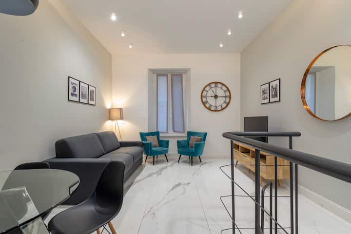 Xenia Milano - 3 Rooms Apt In Via Della Moscova 27 - Milán