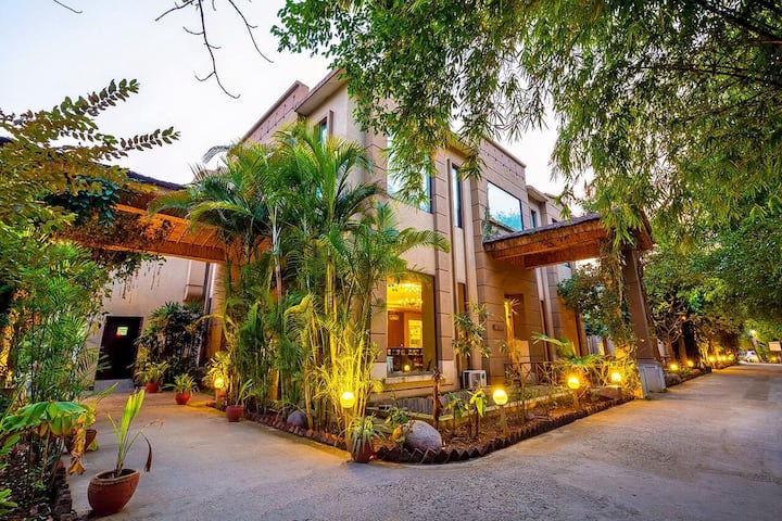 Luxury Jungle With Stay Pool Jim Corbett, Ramnagar - Jim Corbett National Park