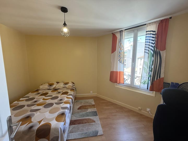 Appart Entier à Ivry Sur Seine - Ivry-sur-Seine