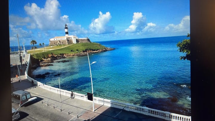 Pé Na Areia, áGua De Coco, Na Praia Do Farol - Barra