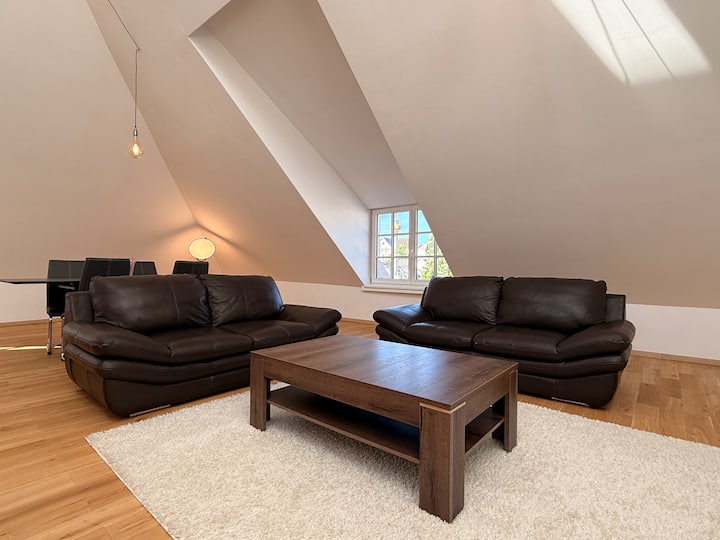 Luxuriöses 3-zimmer-penthouse Mit Toller Aussicht - Klosterneuburg
