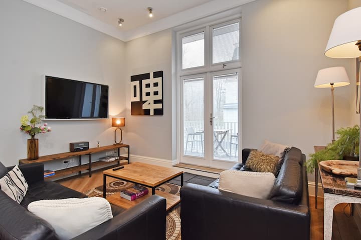 Park Central Royal 82c - La Haye