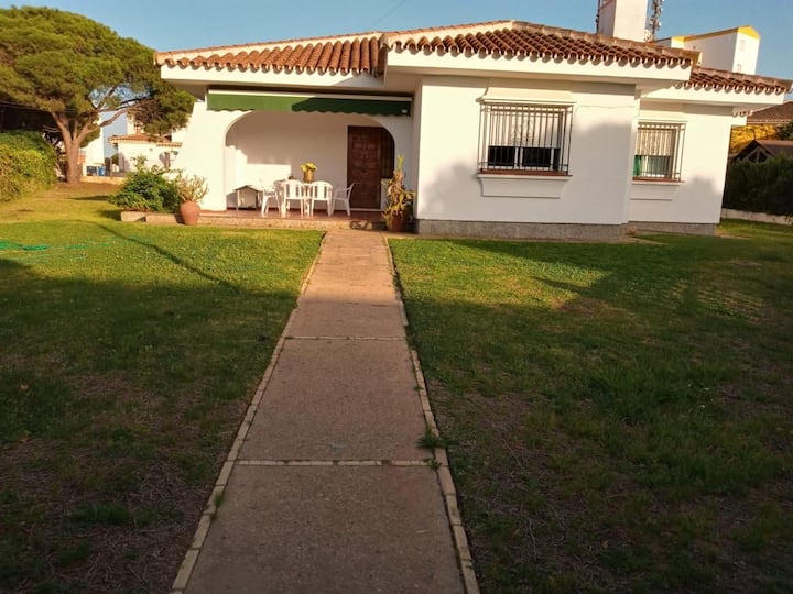 Chalet Independiente - Matalascañas