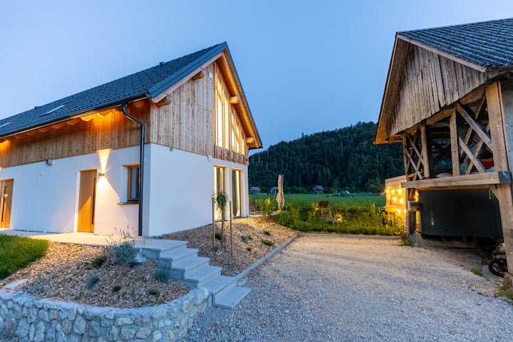 Cherryhood Chalet - Slovenia