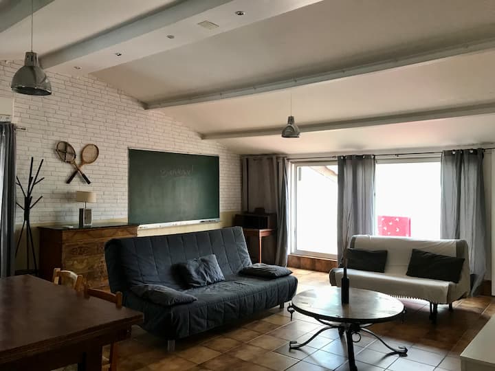 Joli Appartement Avec Une Chambre Et 2 Lits - Claret