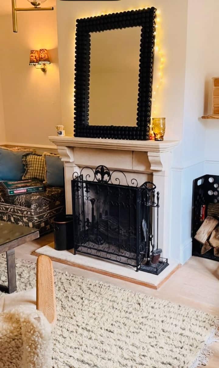 The Little Hotel- Luxury Home With 8 Seater Spa. - Shaftesbury