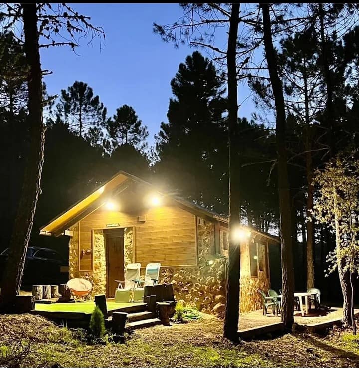 Cabaña Campanilla Al Lado Nacimiento Del Río Mundo - Riópar