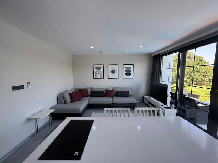 Home102 - 1+1 Havuzlu Geniş Bahçeli Villa - Seferihisar