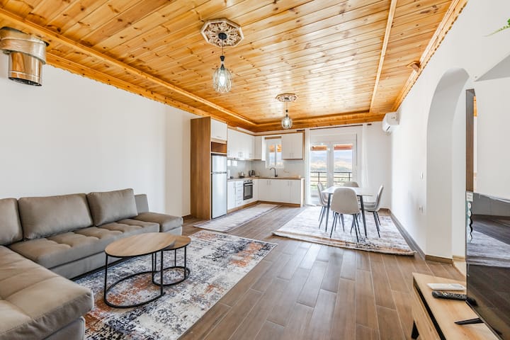 Hillside Apartment Gjirokastër | 2 - Argirocastro