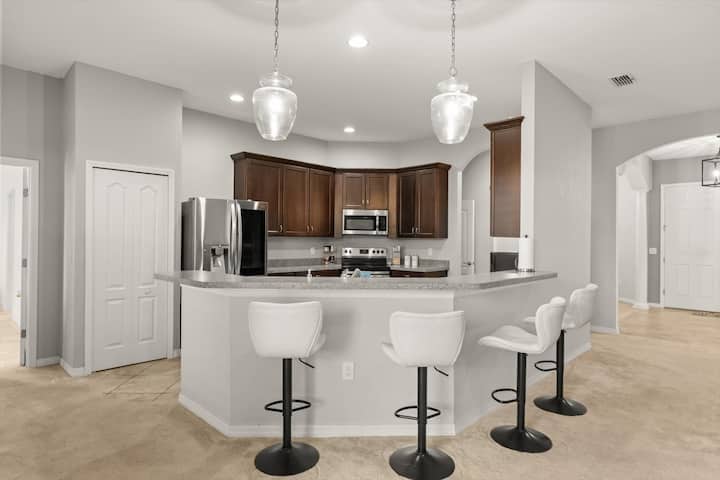 Modern 3br Funhouse • Pool/games/bbq Retreat - Lake Wales, FL