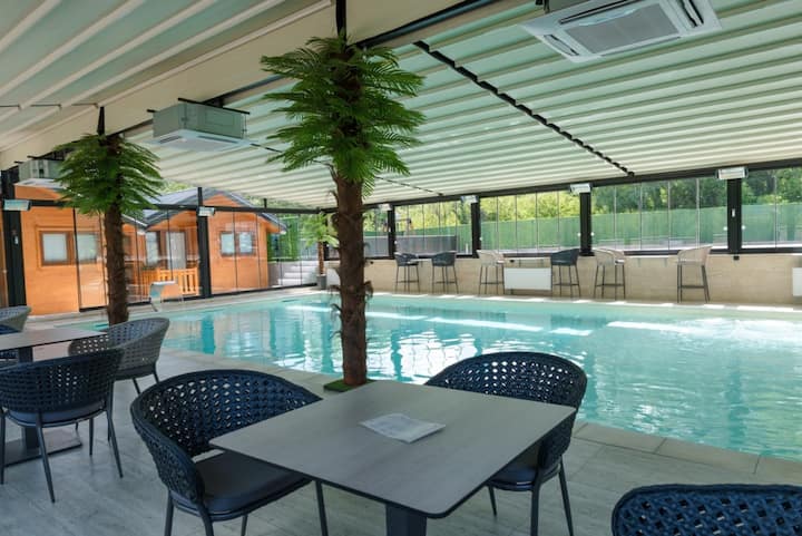 Luxury Apt, Pool Access, Near Panorama Wheel - Trstenik