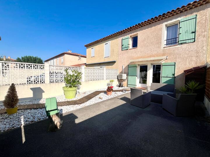 Jolie Maison T4 Avec Jardin - Vitrolles