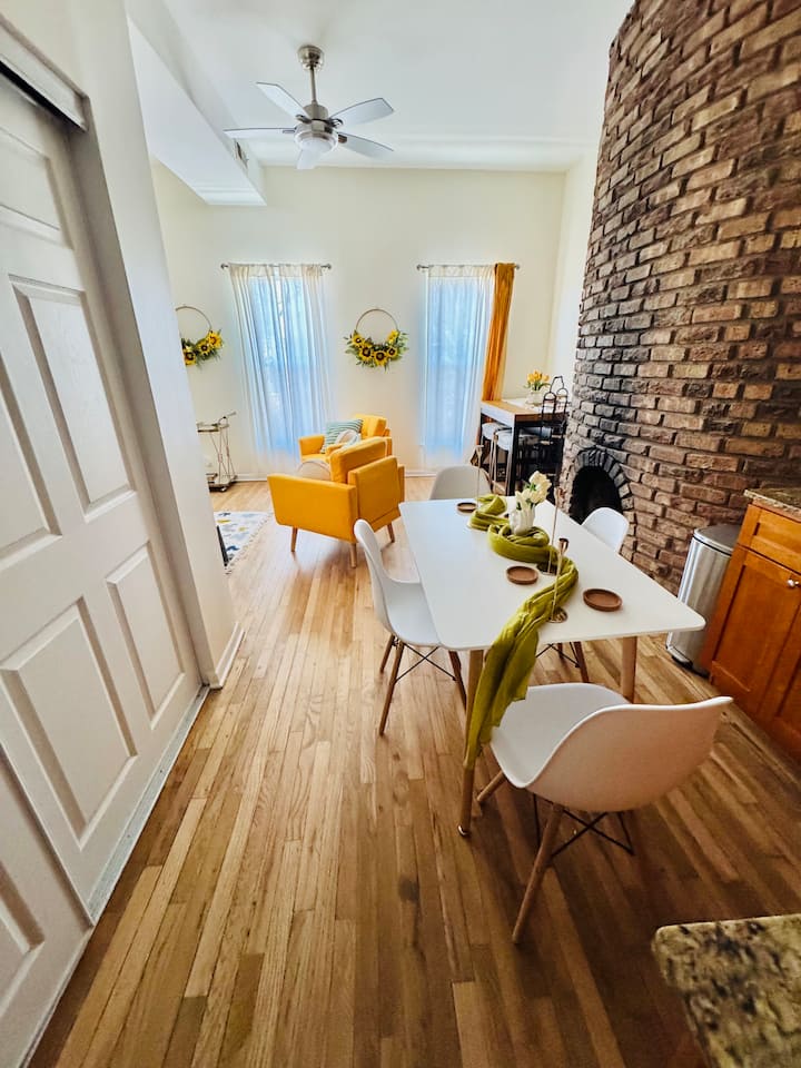 Winter Escape|near Depaul|free Parking+ac/heat - Chicago, IL