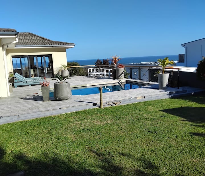 Chanteclair Holiday Home - Hermanus