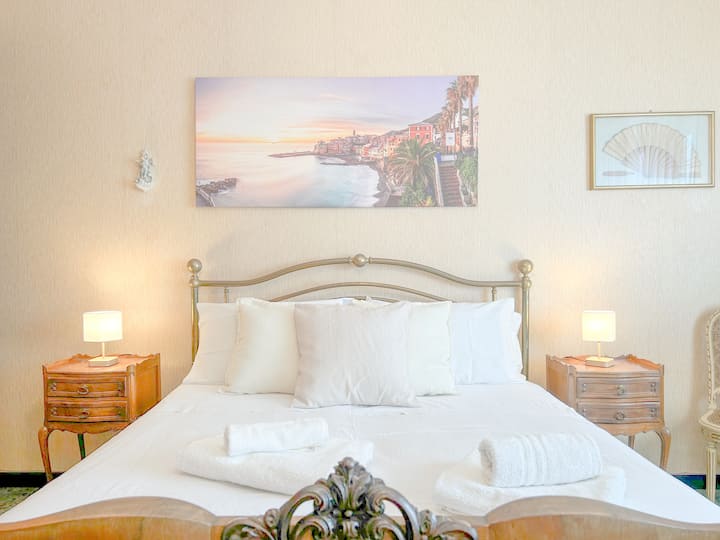 [Vintage House] - Wifi - Spiagge - Stazione 300 Mt - Savone