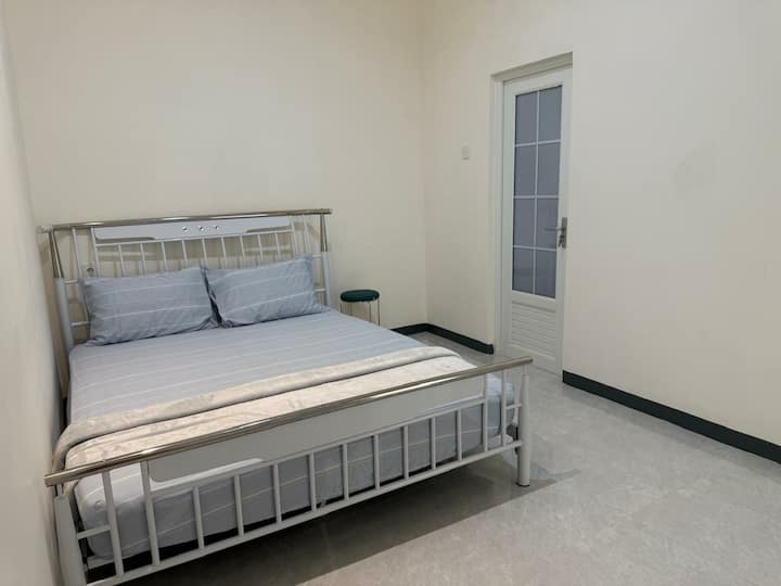 Cozy Extended Stay 3br Near Ptc Gwalk & Unesa - Surabaya
