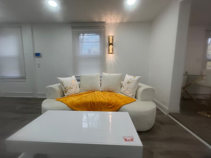 Chic 5br Westport Retreat—walk To Town - Connecticut