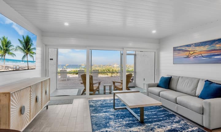 New!~ Beach Front/heated Pool! Coconuts 107 - Holmes Beach, FL