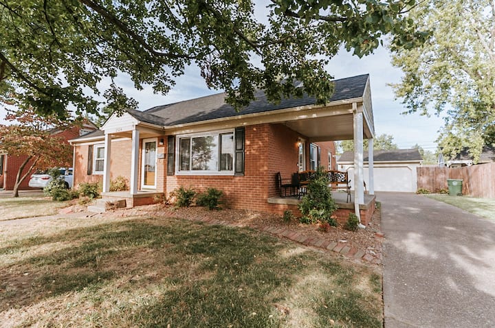 Bluegrass Meadow –Sleeps 12, Wheelchair Accessible - Owensboro, KY