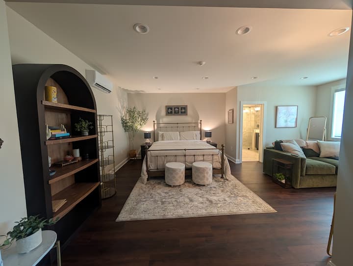 West Athens Basement Studio With Private Entrance - Athens, GA