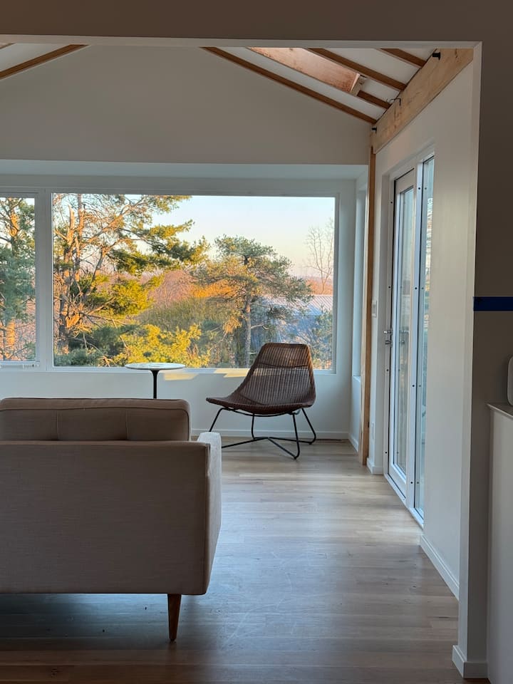 “The Ridgeline” – Luxury Private Home, On 4 Acres - Viroqua, WI