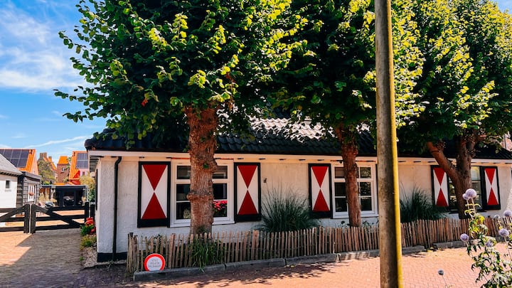 De Adelbertushoeve - Heiloo