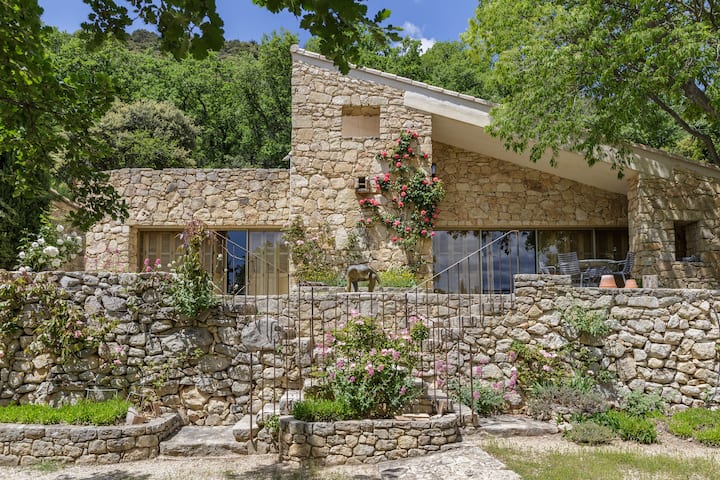 Maison Du Sculpteur - Malaucène