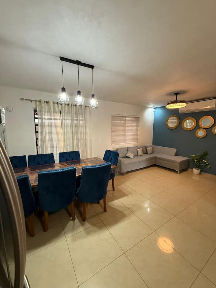 Hermosa Propiedad 20 Min Del Aeropuerto
Facturamos - Jalisco