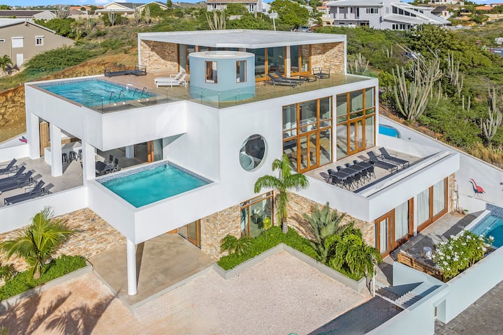 Luxe Villa Met 2 Zwembaden En Panoramisch Uitzicht - Curaçao