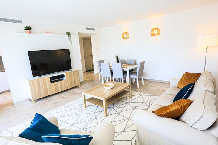 Penthouse Apartment With Pool Next To Beach & Port - Cambrils