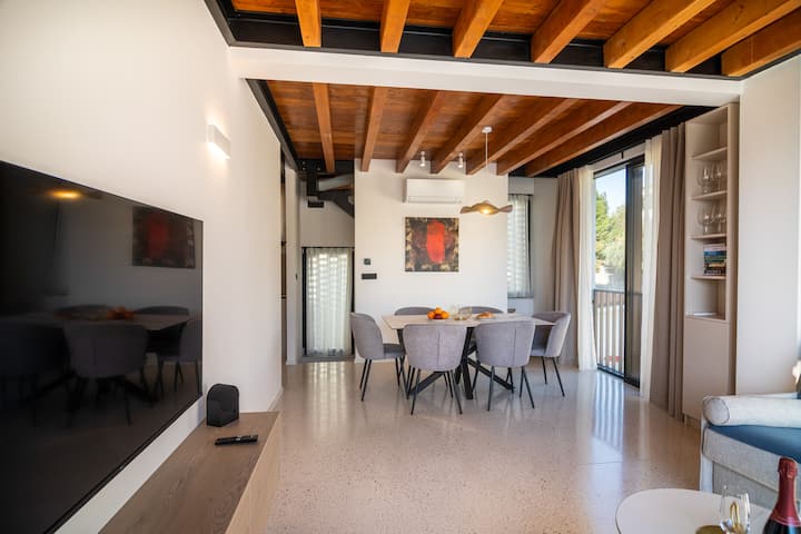 Seaside Luxury Boutique Apartment: Bura - Krk