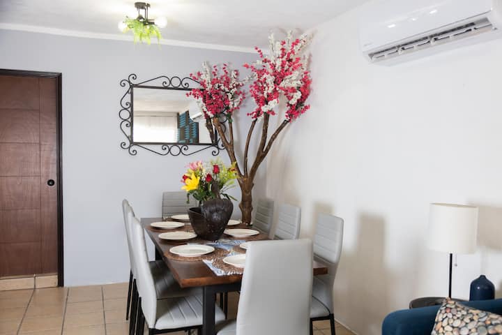 Genuina Inn · Your Unique Retreat, Close To All - Piedras Negras