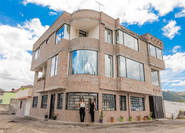 Bienvenue Chez Nous - Otavalo