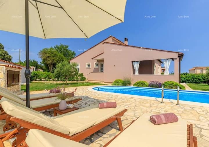 Casa Bamboletta With Swimming Pool - Pula