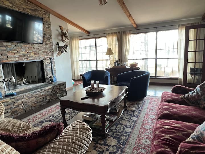 Sprawling Whispering Pine Ranch, Lake, 1st Monday - Canton, TX