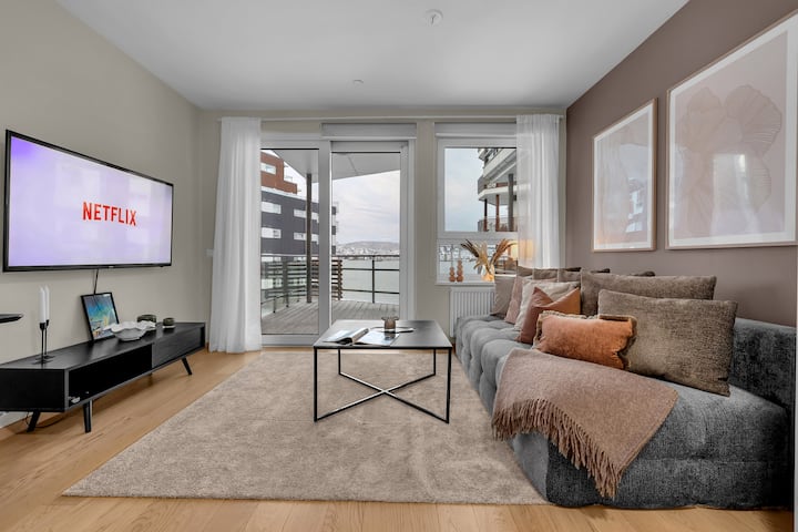 Cozy Arctic Apartment - 1 Bed With Free Parking - Tromsø