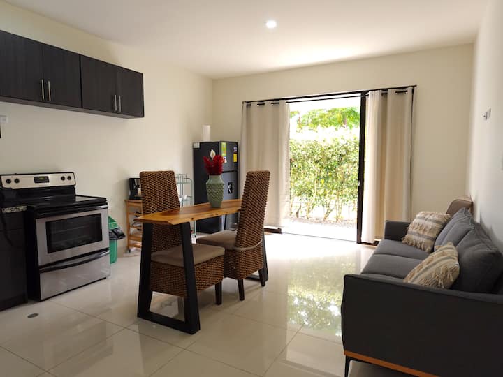 Apt #3 Modern 2 Bedroom W/parking Yoses, San Pedro - San José