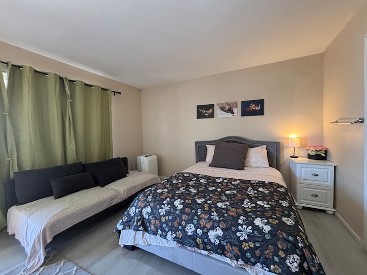 66-独立入口,带私人卫生间的房间 - Riverside, CA