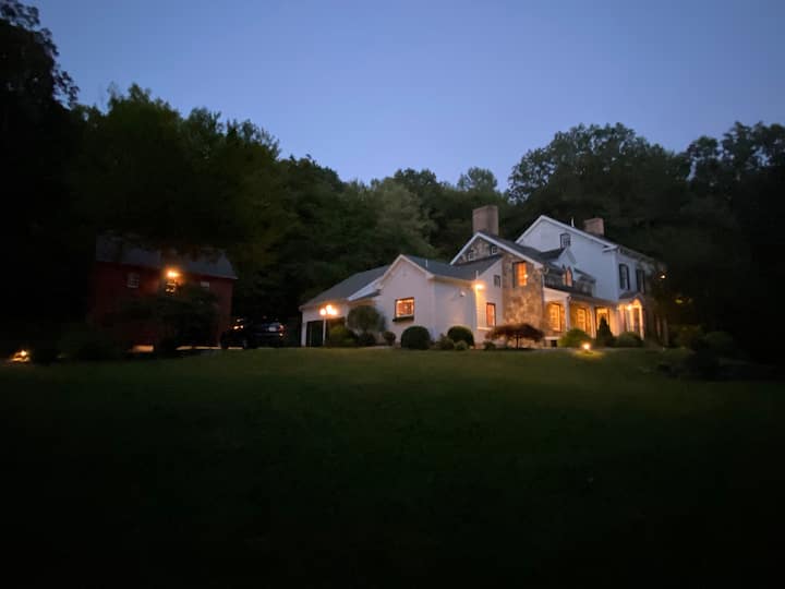 Refined Peaceful Escape In Somerset Horse Country - Chester Township, NJ
