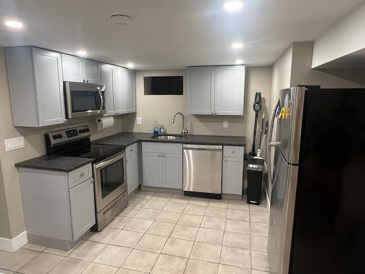 Lovely Apartment In Bethpage - Massapequa, NY