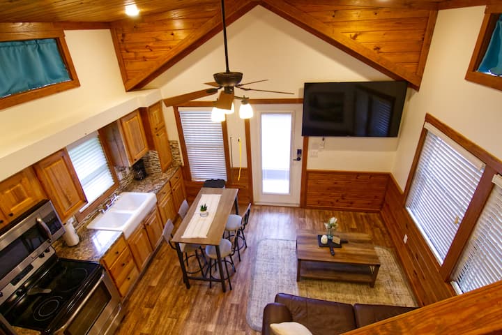 Rustic Lake Cabin - 215 - Lake Conroe, TX