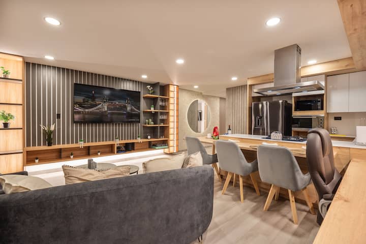 Brand New Modern & Cozy Gem - Colombia