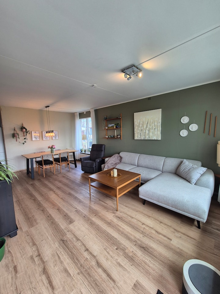 Notalegt Heimili á Hellu - Islandia