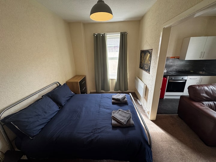 Cozy 1 Bed Studio - Next Door To H&a Social Club - Blackpool